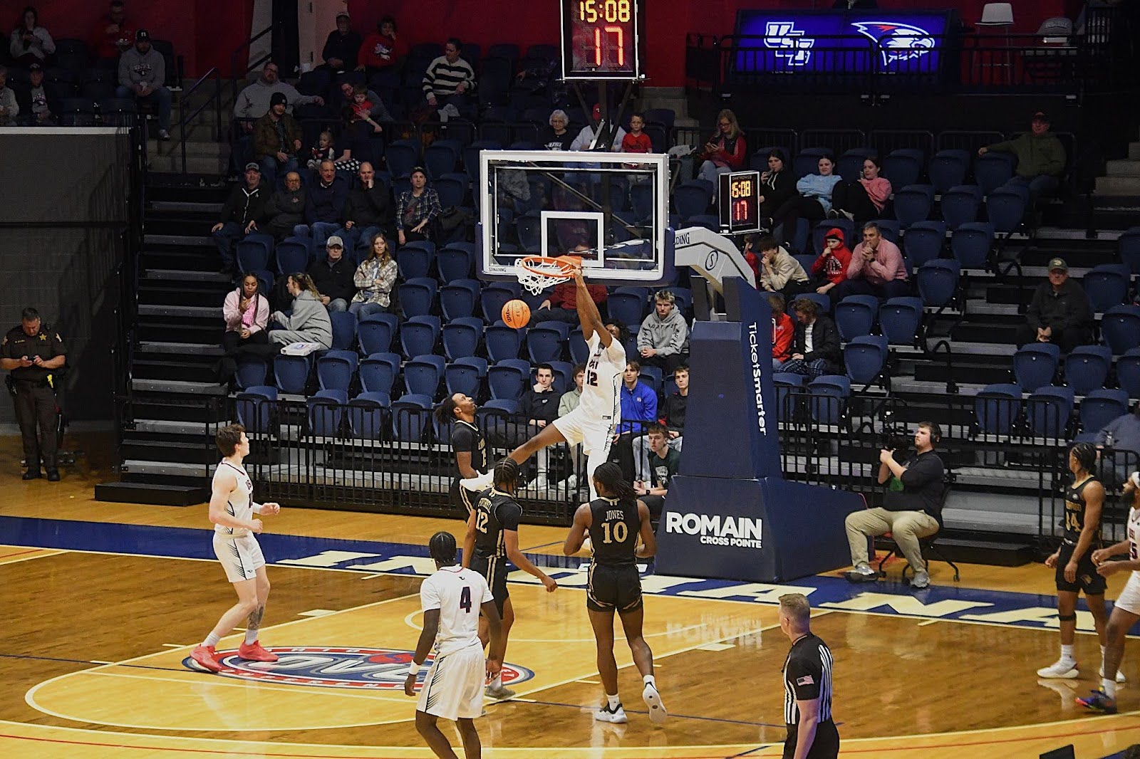 Men's Basketball Ends Losing Streak: First Win Of The Year – Kodi ...